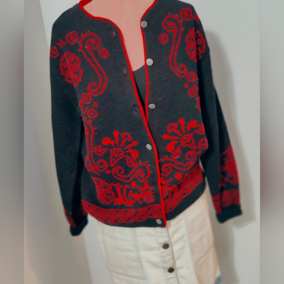 Vintage | Sweaters | Pendleton Cardigan Sweet Swirl Button Front ...